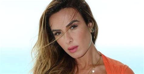 Em Praia Do M Xico Nicole Bahls Surge Bel Ssima Em Clique De Biqu Ni E