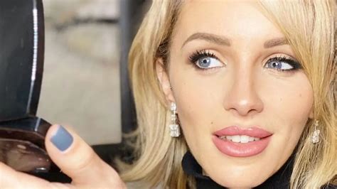 Myriam Abel Compar E Jessica Thivenin Elle Semporte Jolie Bobine