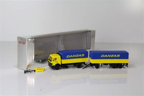 Herpa MB SK 88 Planenhängerzug 2a 3a Danzas Exclusive Serie H837 1