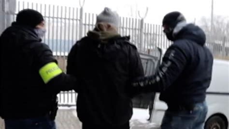 Łysy był poszukiwany listem gończym trafił do więzienia Żalił się