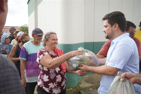 Prefeitura faz entrega de mais de 2 mil cestas básicas em Campo Maior