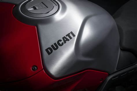 廠車級待遇Ducati Panigale V4 R 正式推出直上 240 匹強心臟 COOL STYLE 潮流生活網