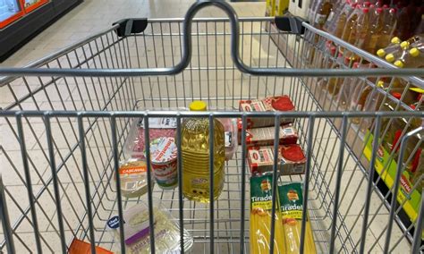 LISTA finală cu alimentele cu preț plafonat până în martie 2024 Măsura