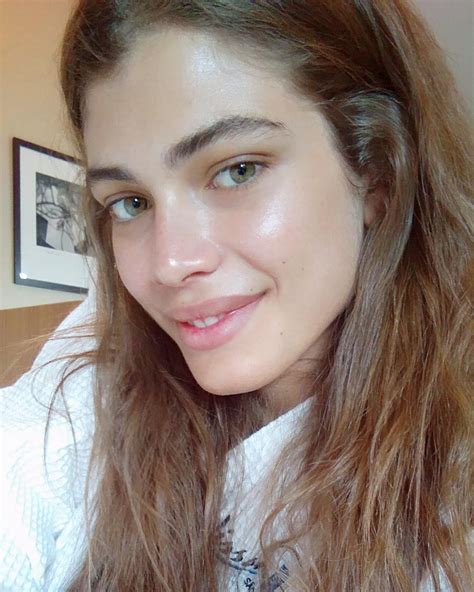Meet Valentina Sampaio Victorias Secrets First Openly Transgender Model