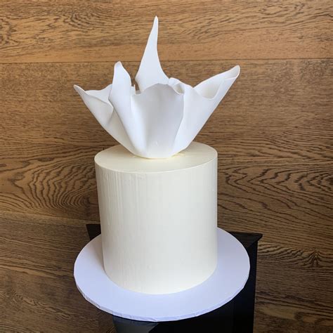 White On White Nikos Cakes