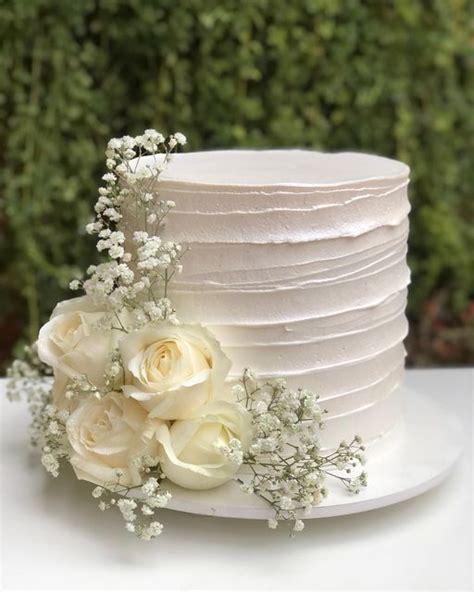 Pin By Aleandra Soares On Bolo De Casamento Civil In 2024 Simple