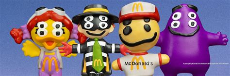 Adult Happy Meals Are At Mcdonalds And Theyre Lovin It