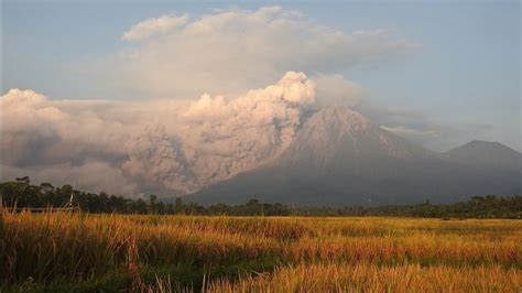 3 Fakta Terbaru Erupsi Gunung Semeru Berstatus Awas Level 4 Hingga