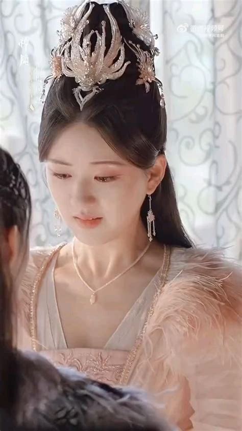 Pin Oleh Lilith Maitland Di C Drama Di Gaya Hijab Gaya