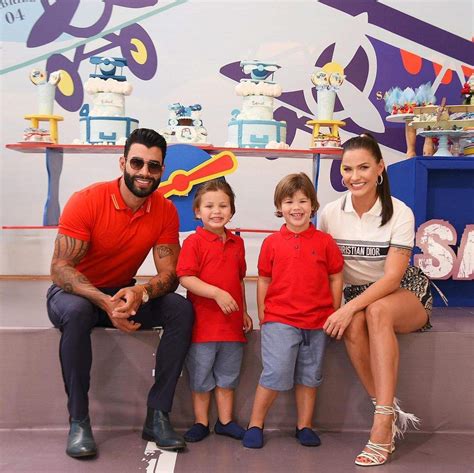Andressa Suita volta a morar Gusttavo Lima e põe mansão à venda por