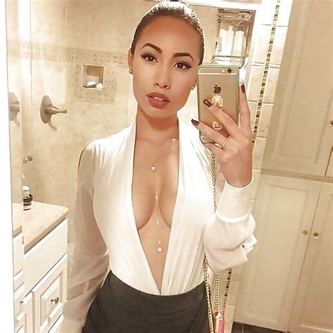 Does Your Wife Dress Like A Slut Photo X Vid
