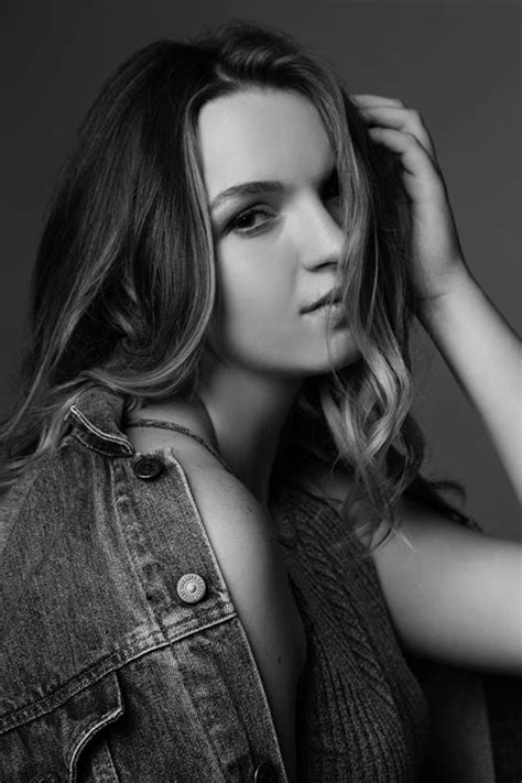 Tips On How To Find Modelling Jobs For Beginners The Photo Studio