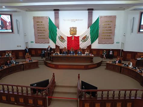 Garantizan mejores condiciones para la jubilación de docentes en Coahuila