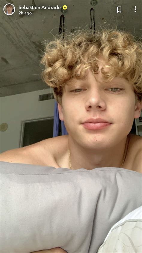 Pin de Lucy Cox em Sebastien Cabelo masculino Aparência de cabelo