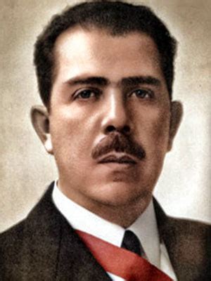 Lázaro Cárdenas Biografía Un día en la historia de México