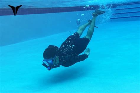 Respirez sous l Eau avec Triton le Masque Révolutionnaire video