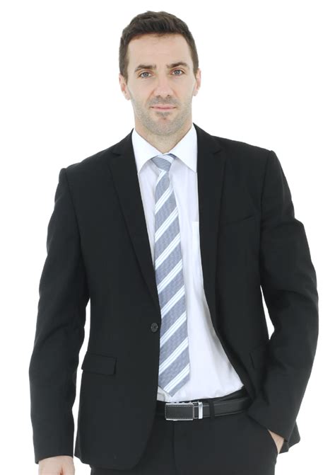 Hombre De Negocios Guapo E Inteligente En Traje Negro Aislado Sobre