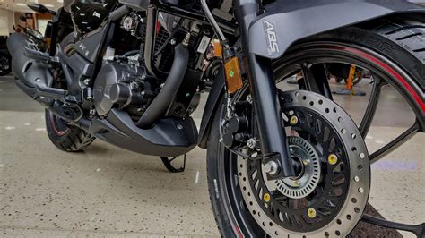 La Moto Que Se Ve Poco Pero Tiene Lo Suyo Hero Hunk R Modelo