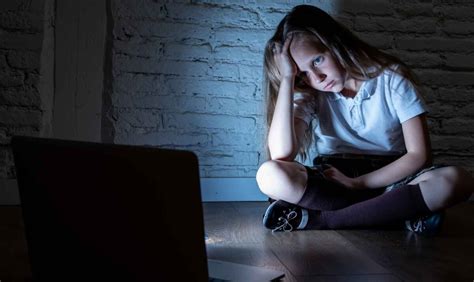 Come Proteggere I Figli Dai Pericoli Di Internet