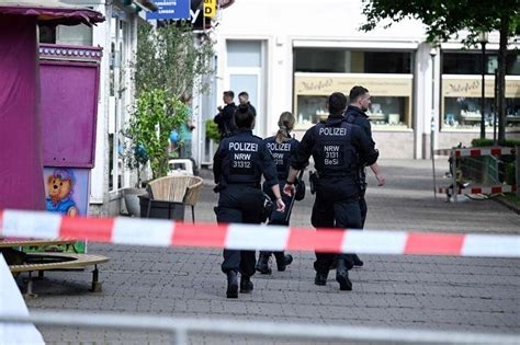 Attaque Au Couteau En Allemagne Arrestation Couteaux Saisis Le