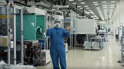 ZEISS Quality Assurance For Medical Plastics High Speed Efficient
