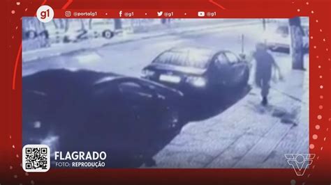 G Em Minuto Santos Homem Flagrado Quebrando Vidros De Ve Culos