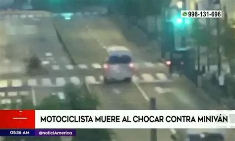 Cercado de Lima Motociclista murió al chocar contra miniván