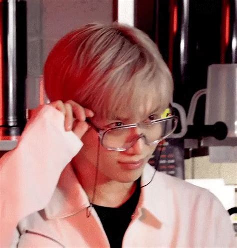 Pin By Argie Dee On Taemin Gifs Shinee Taemin Lee Taemin