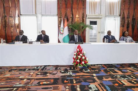 Côte d Ivoire premier Conseil des Ministres du nouveau Gouvernement