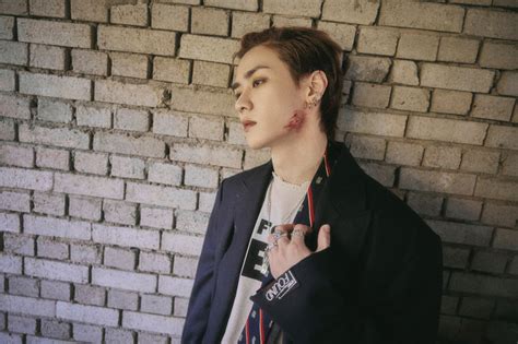 C K POP WayV No One But You INVINCIBLE Track Video Image Pantip