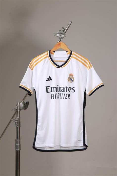 Suposta Camisa Do Real Madrid Tem Imagens Vazadas Mantos Do