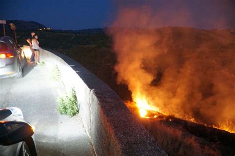 Incendi Palermo 12 Focolai In Tutta La Provincia