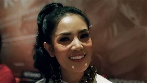 Nindy Ayunda Tak Hadiri Panggilan Pemeriksaan Soal Kasus Senpi Ilegal