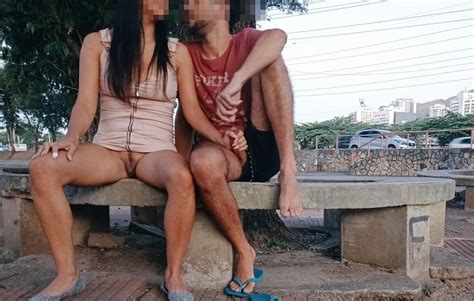 Exibindo A Esposa Sem Calcinha Na Pra A Amadoras Quentes