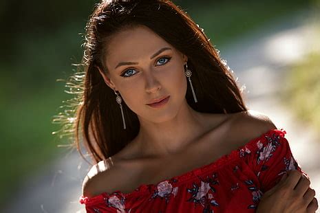 HD Wallpaper Calypso Muse Brunette Women Outdoors Model MPL