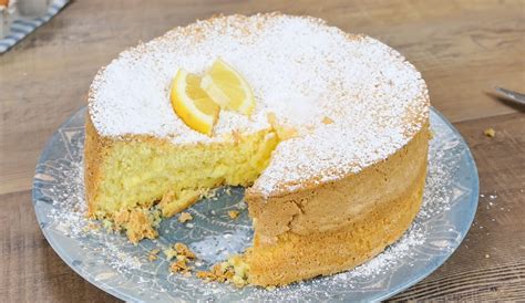Torta Nuvola Al Limone Il Dolce Senza Farina Agrumato Da Preparare In