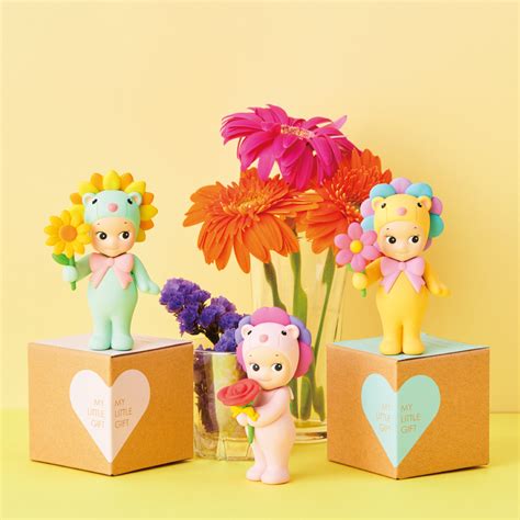 AVAILABLE TBD Sonny Angel Flower Gift Series Box Of 6 Dreams