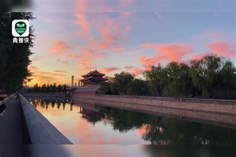 开启美好一天北京天空出现绝美橘色朝霞 引市民围观