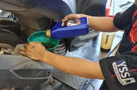 Tips Penggantian Oli Motor Agar Awet Dan Performa Tetap Maksimal Jawa Pos
