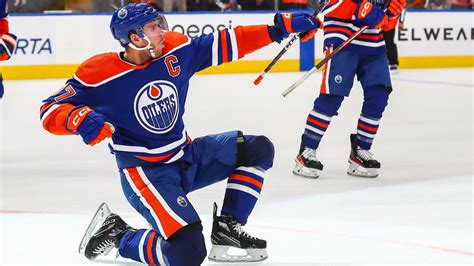 LNH Connor McDavid En Mission La Poche Bleue