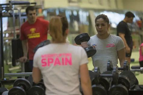 El Equipo Femenino De Halterofilia Se Prepara Para El Europeo Laverdad Es