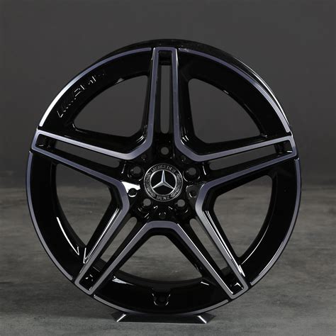 19 Zoll Original Mercedes GLB X247 GLA H247 AMG Felgens