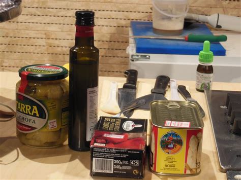 Productos Made In Navarra Alcachofas Aceite De Oliva Pimientos Del