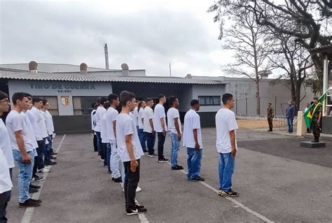 Serviço Militar inicia alistamento para jovens que completam 18 anos em