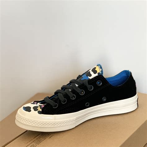 Converse S C
