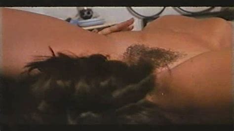 Naked Guia Lauri Filzi In Gocce D Amore