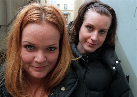 Linda Skugge Har Skaffat Onlyfans L Gger Ut Nakenbilder Och Sexfilmer
