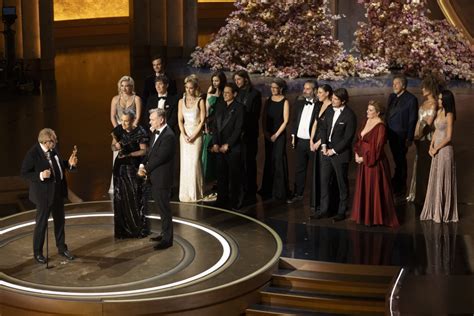 Visão Oppenheimer é o filme do ano Veja a lista completa dos