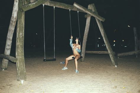 Franzi Skamet Metzner Topless Photos Thefappening