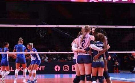 Minas perde para o poderoso Conegliano e é eliminado na semi do Mundial